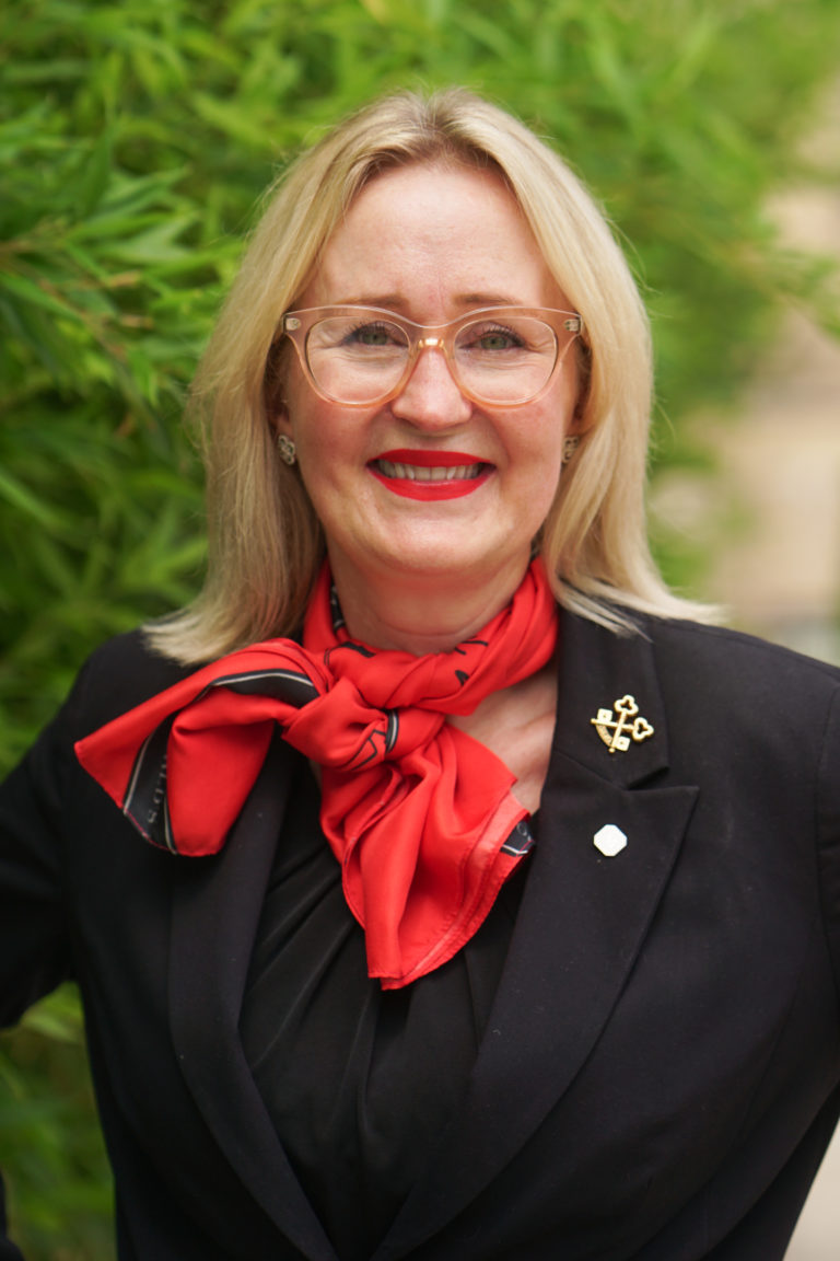 Les Clefs d'Or USA : The Official National Organization of Hotel Lobby ...